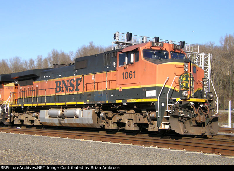 BNSF 1061